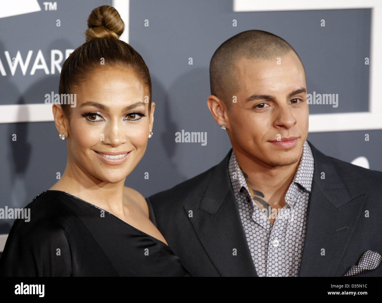 Los Angeles, California, USA. 10th February 2013. Jennifer Lopez (L ...