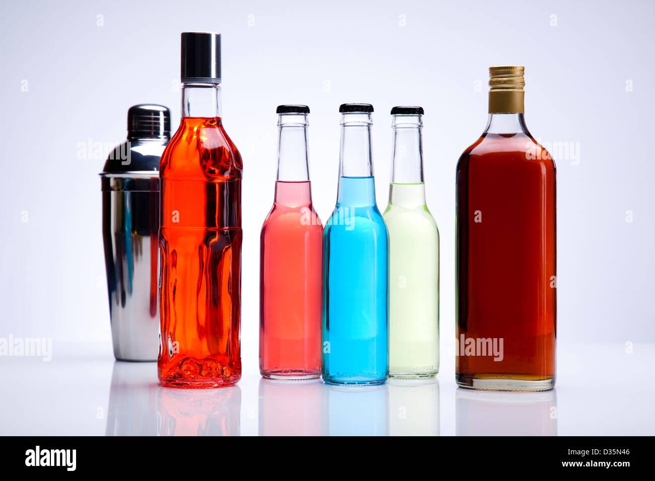 Alcohol drinks set Stock Photo - Alamy