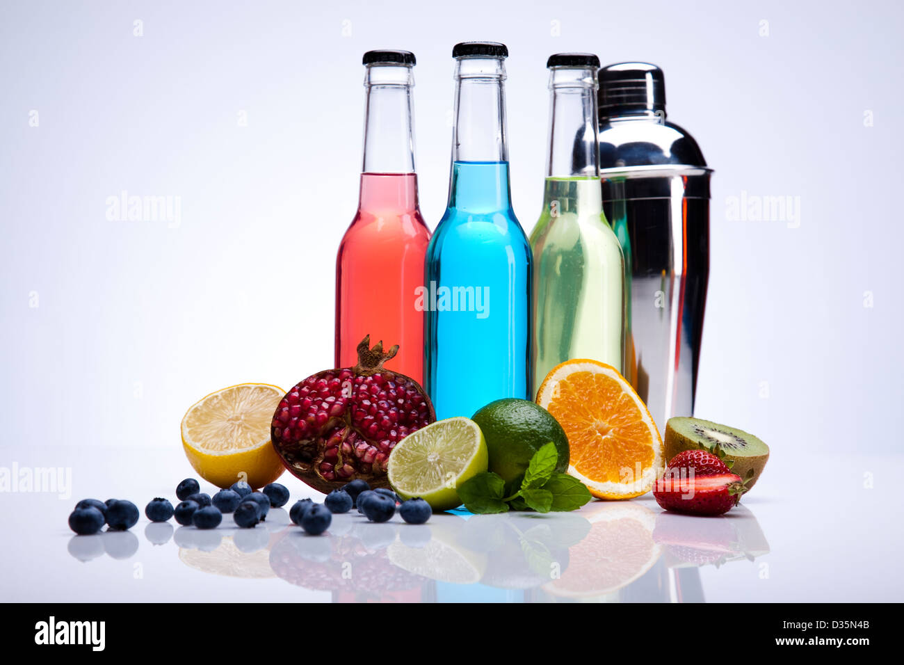 Alcohol drinks set with fruits Stock Photo - Alamy