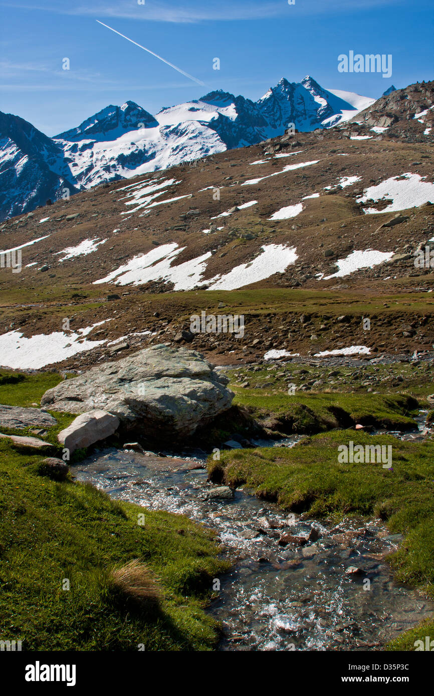 Geographic creek hi-res stock photography and images - Alamy