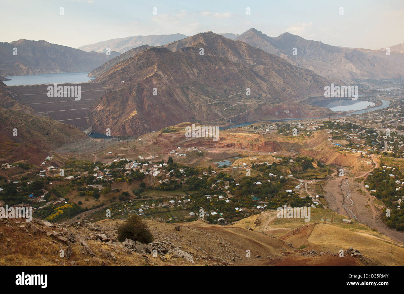 Vakhsh vaksh river hi-res stock photography and images - Alamy