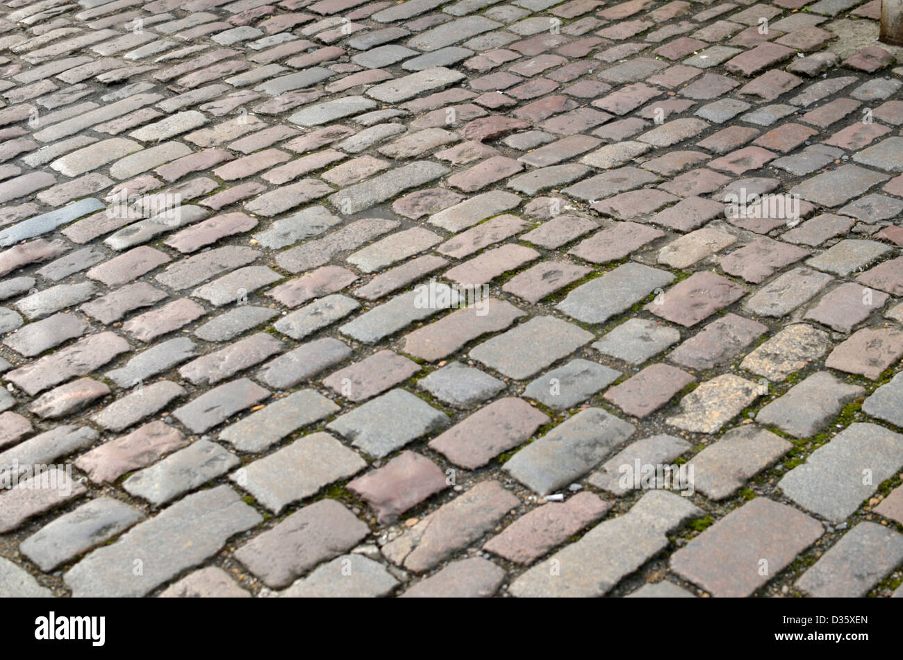 Cobbled London pavement Stock Photo - Alamy