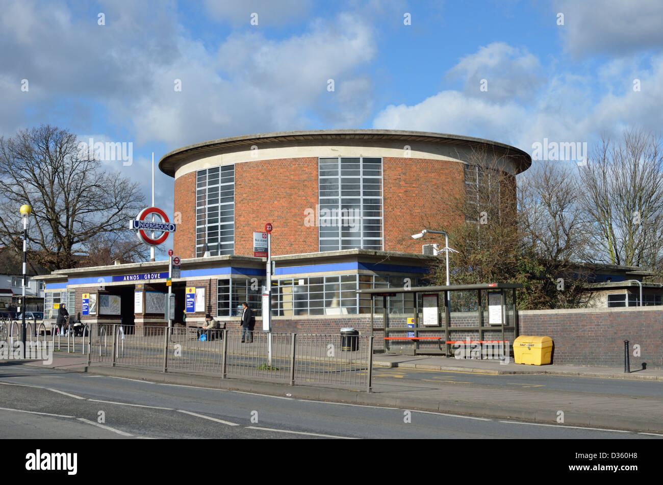 Arnos grove hi-res stock photography and images - Alamy