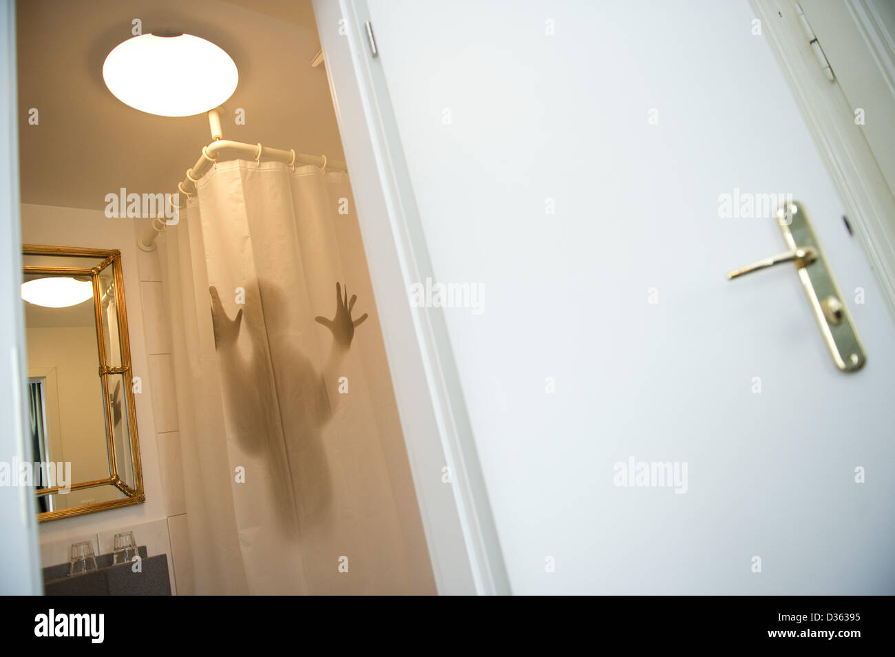 Psycho movie shower hi-res stock photography and images - Alamy