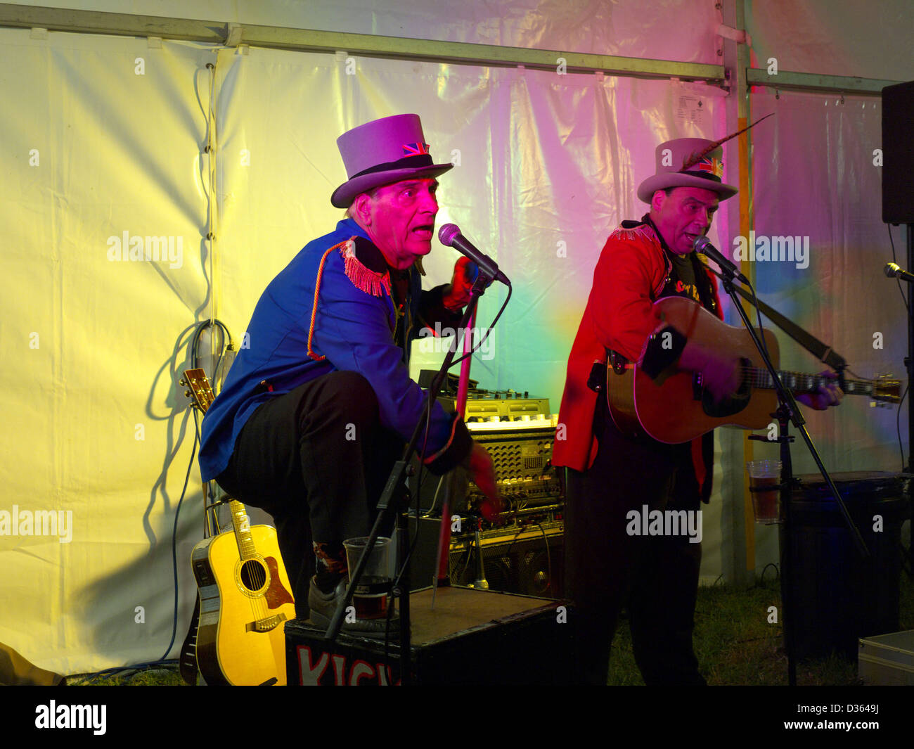 Two members of 'Kick 'n' Rush' comedy skiffle band entertaining in the ...