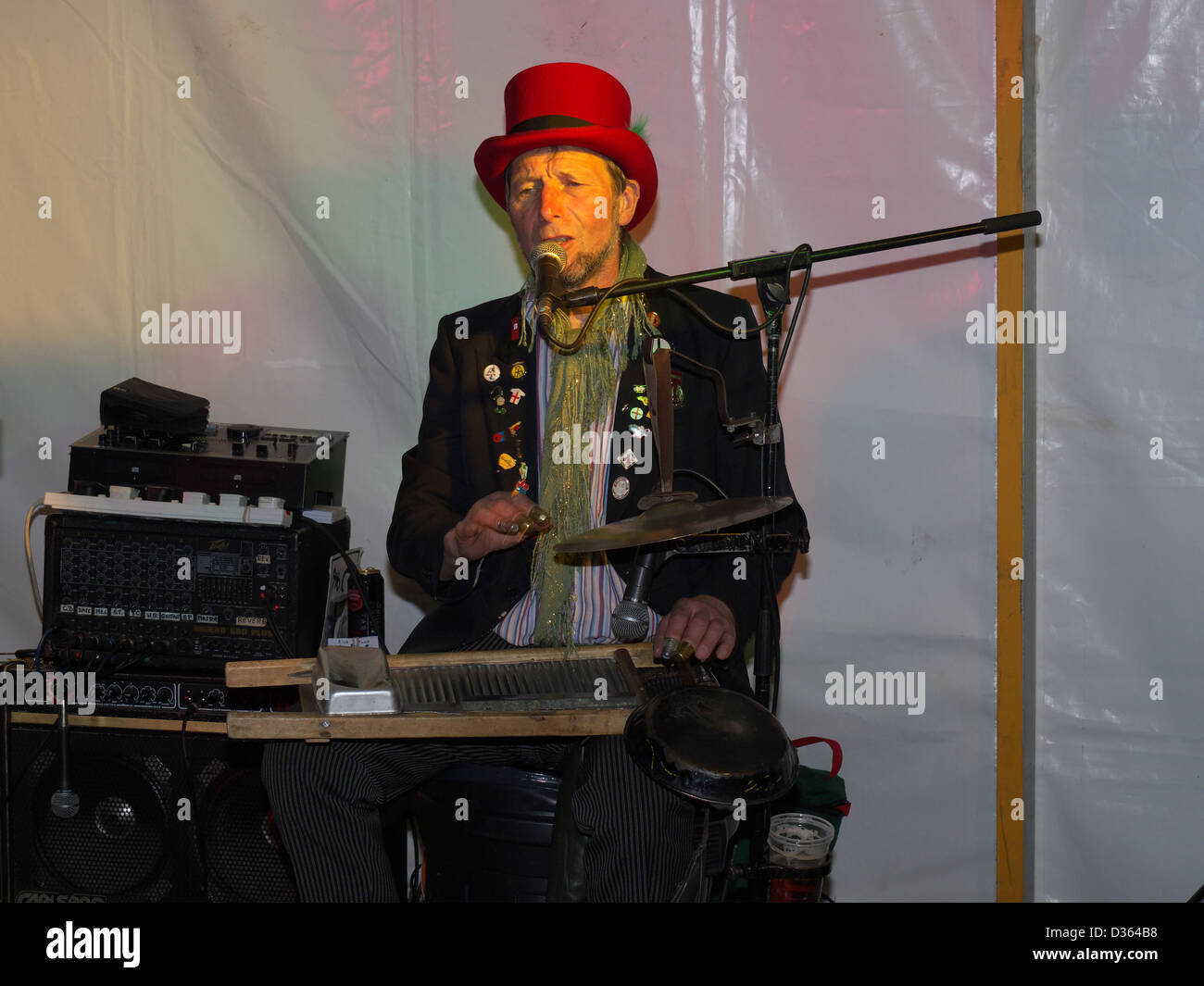 Skiffle band hi-res stock photography and images - Alamy