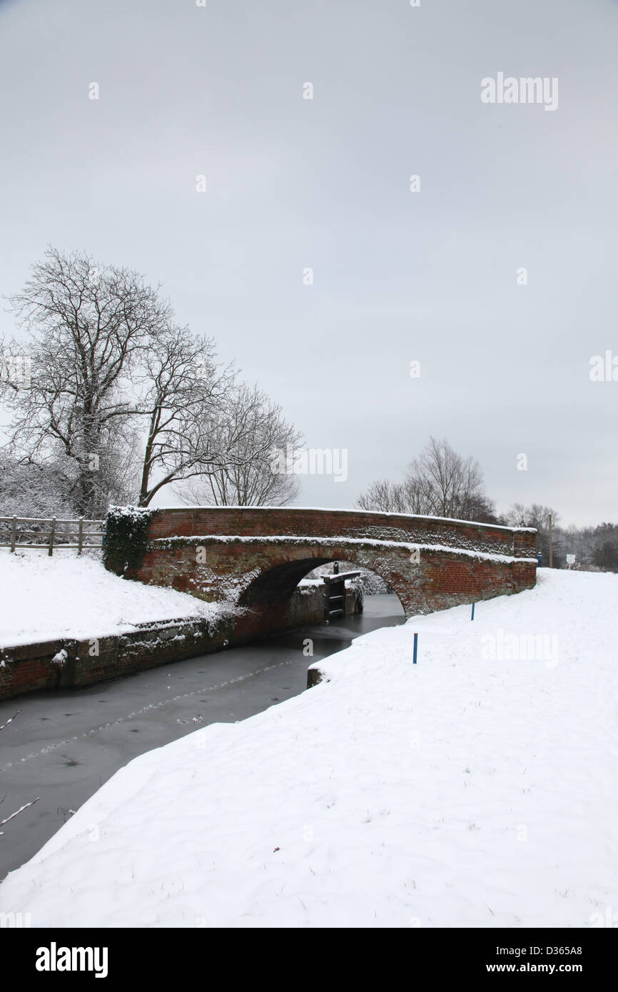 A winter scene at Beeleigh Lock on the Chelmer and Blackwater ...