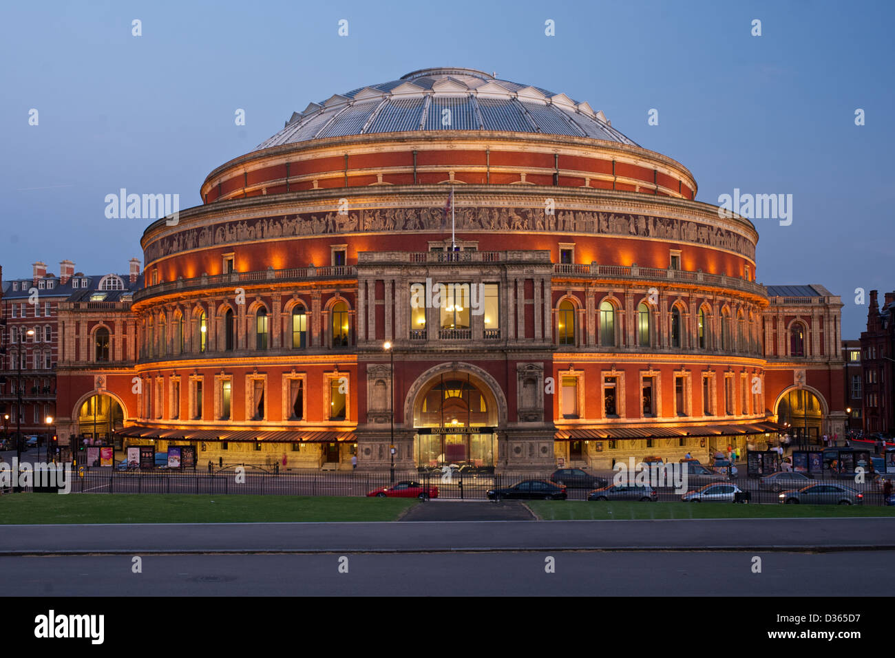 London uk royal albert hall hi-res stock photography and images - Alamy