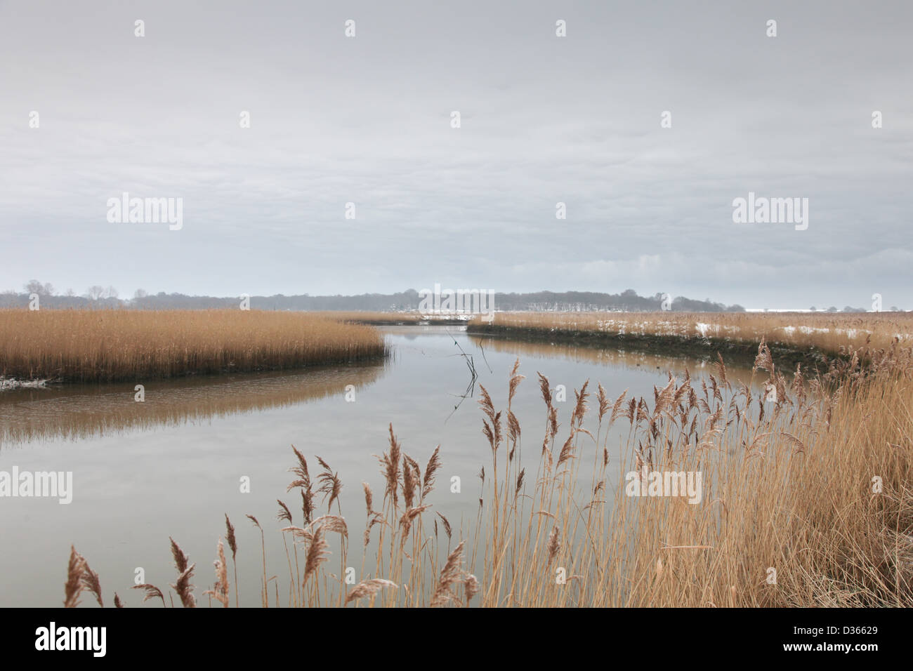 The River Alde in Suffolk on a winters day Stock Photo - Alamy