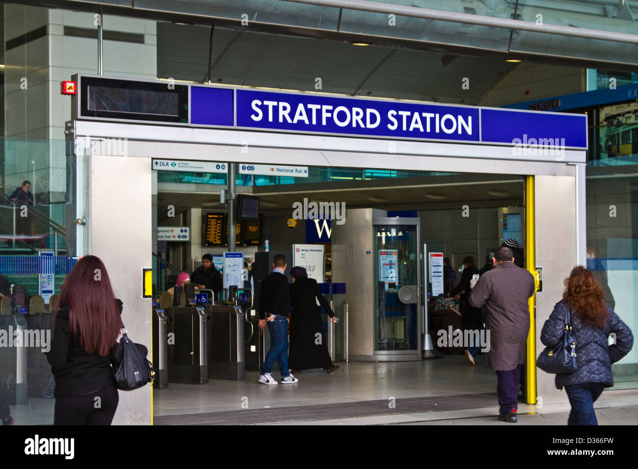 Stratford railway station Stock Photo - Alamy