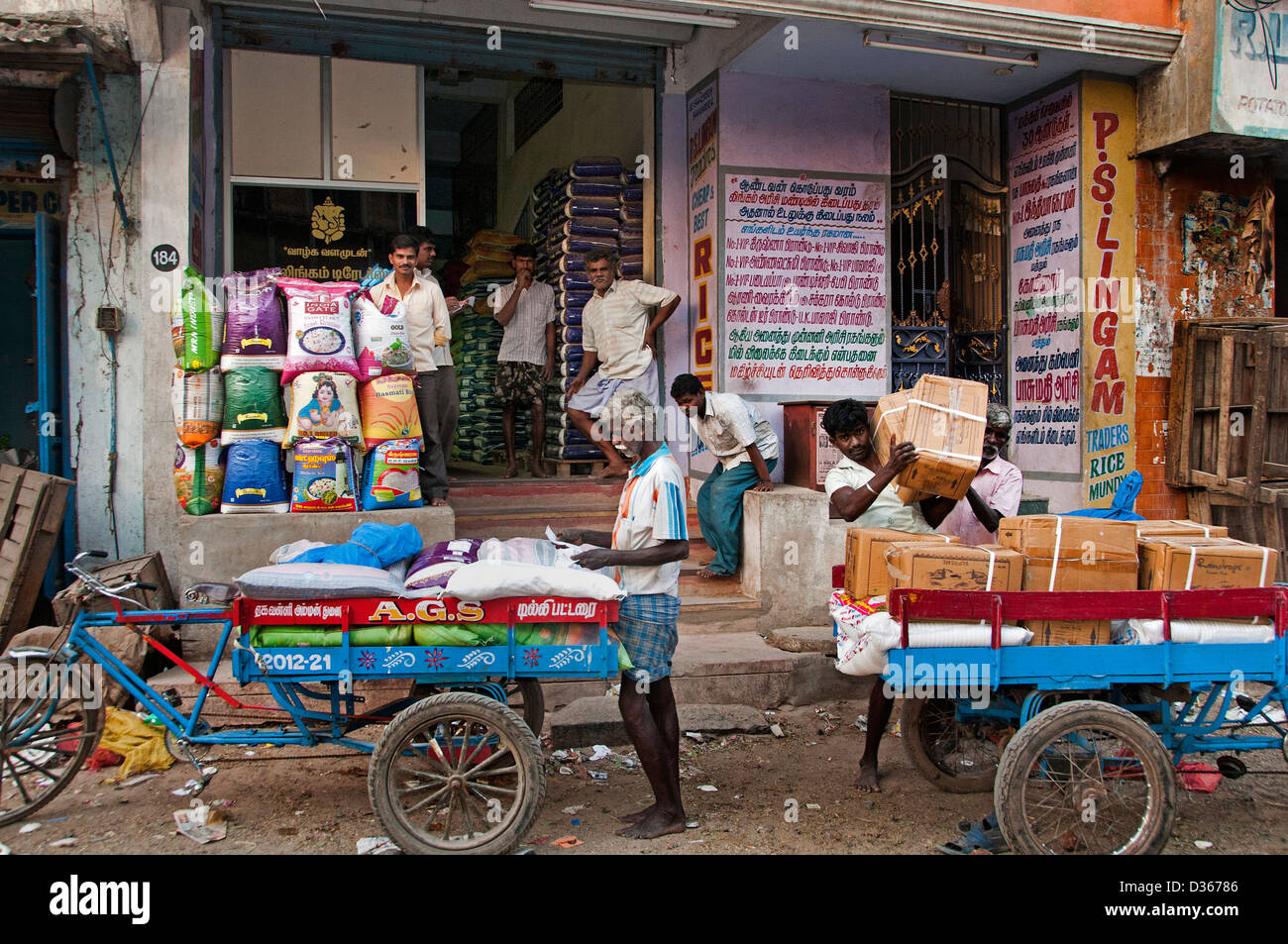 Bazaar center old market Chennai ( Madras ) India Tamil Nadu Stock ... Bazaar center old market Chennai ( Madras ) India Tamil Nadu Stock ...