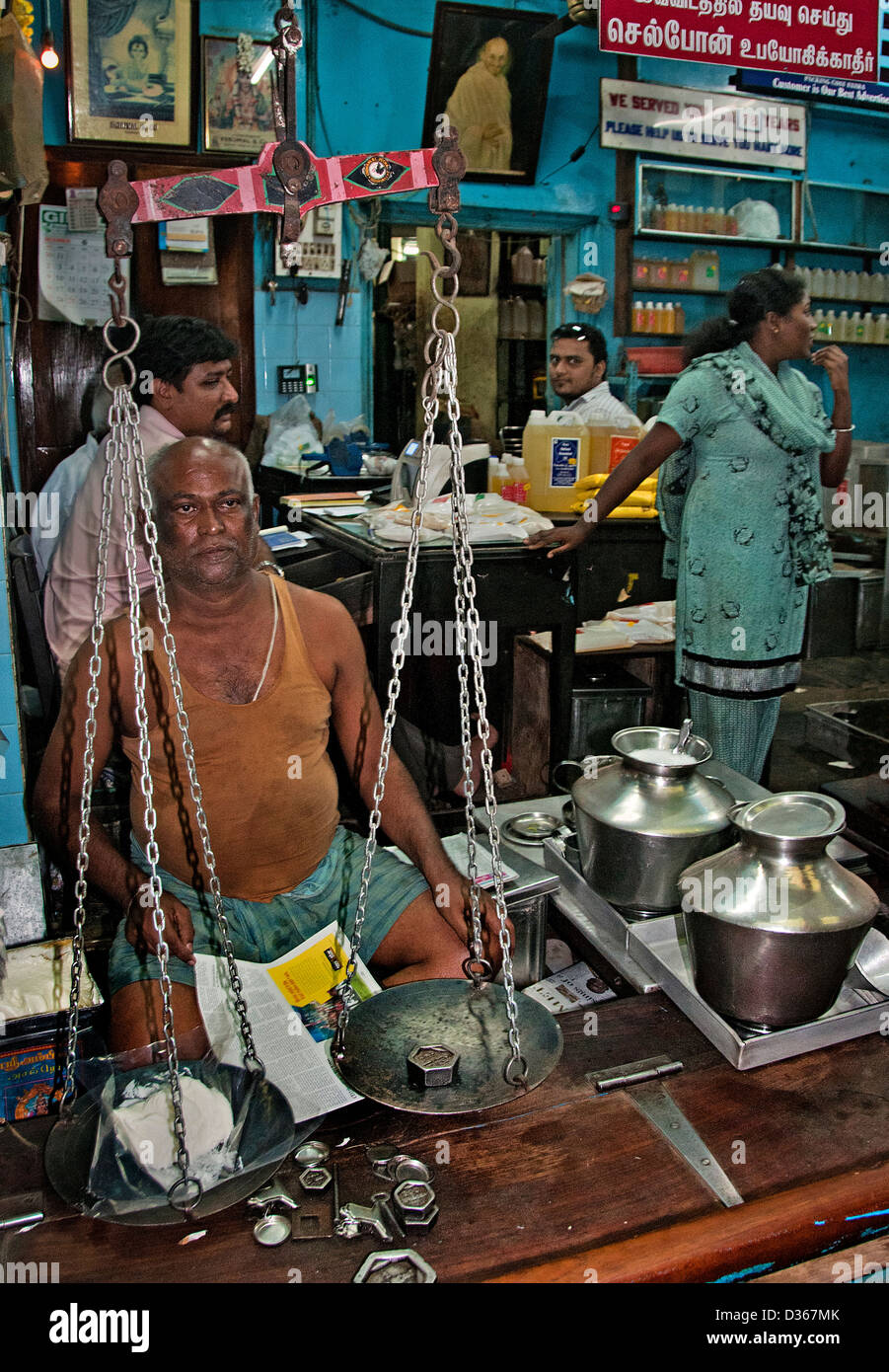 Bazaar center old market Chennai ( Madras ) India Tamil Nadu Stock ... Bazaar center old market Chennai ( Madras ) India Tamil Nadu Stock ...