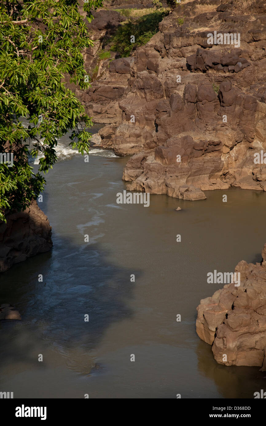 River Nile, Tis Abay near Bahir Dar, Ethiopia Stock Photo - Alamy