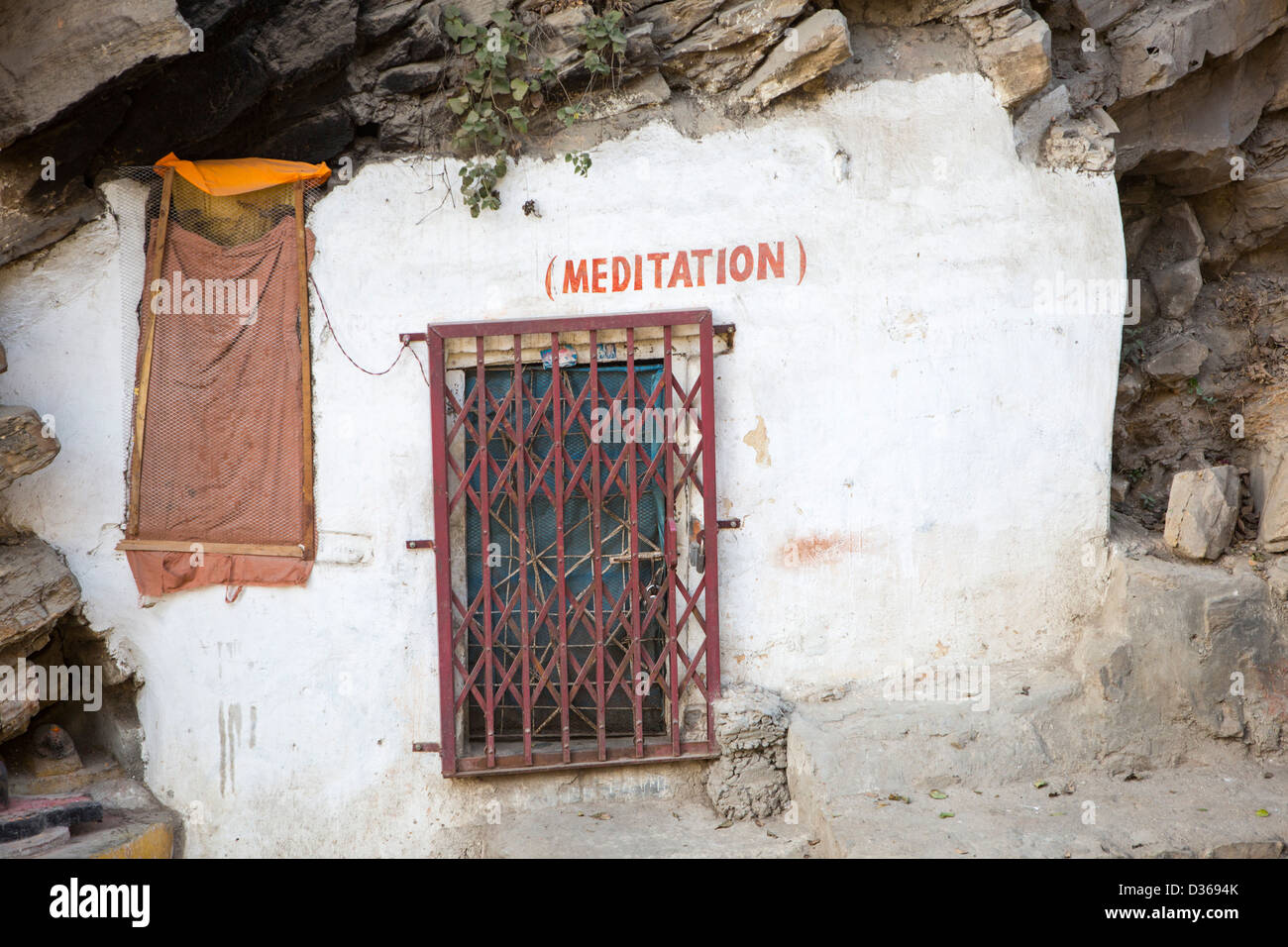 Meditate kathmandu hi-res stock photography and images - Alamy