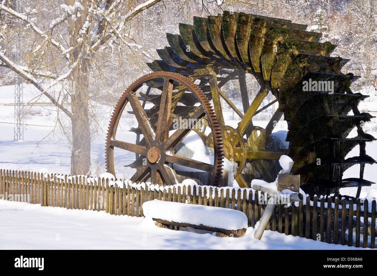 Retro water mill old hi-res stock photography and images - Alamy