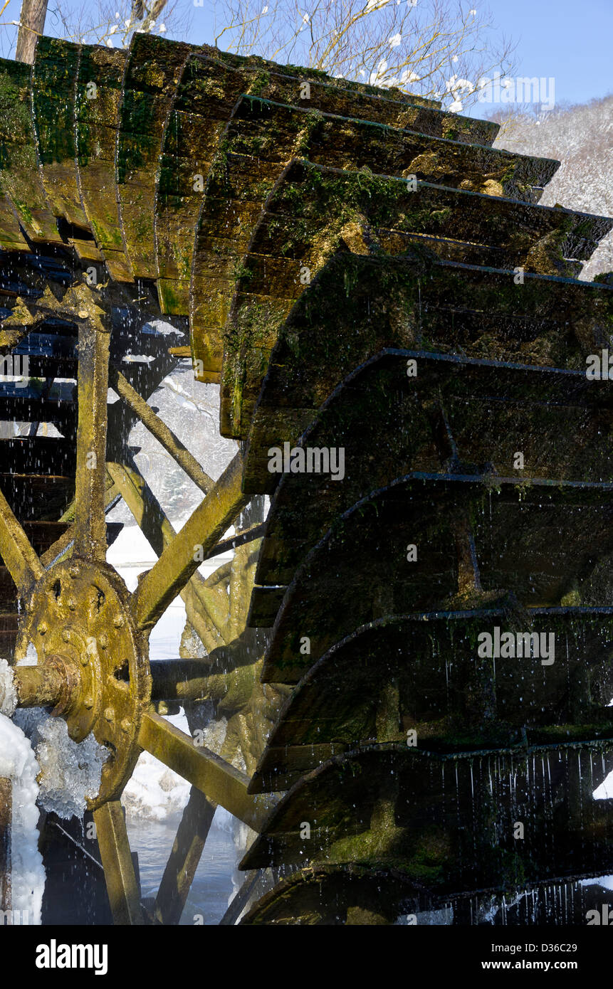Historic water wheel hi-res stock photography and images - Alamy