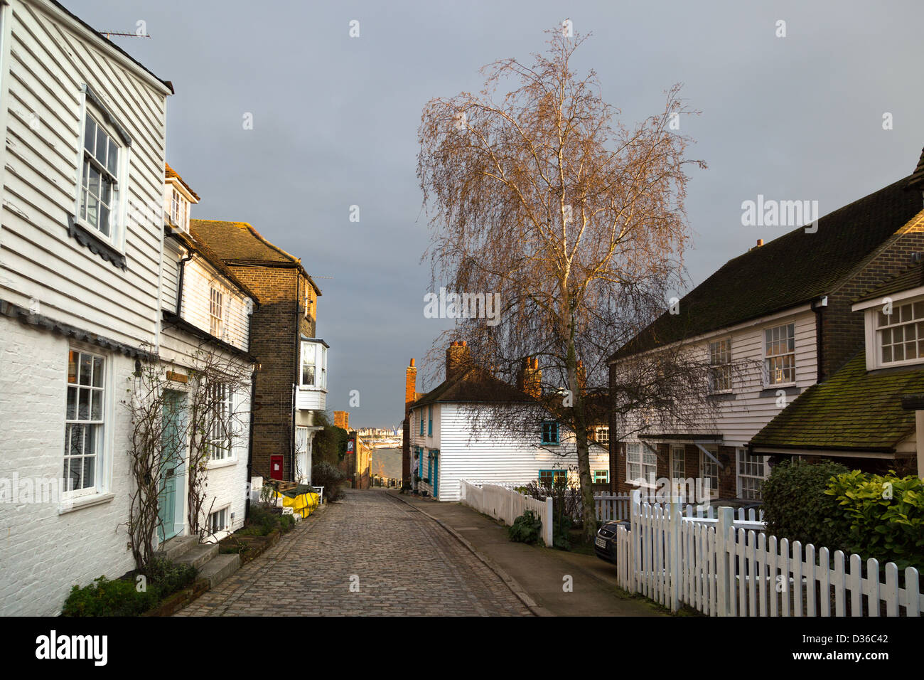 Chatham deserted picket fence hi-res stock photography and images - Alamy