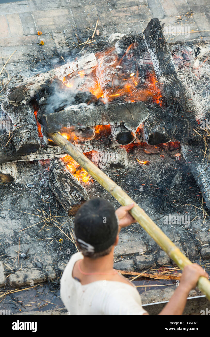 A Hindu cremation ceremony at Pashupatinath Temple, a Hindu temple of ...