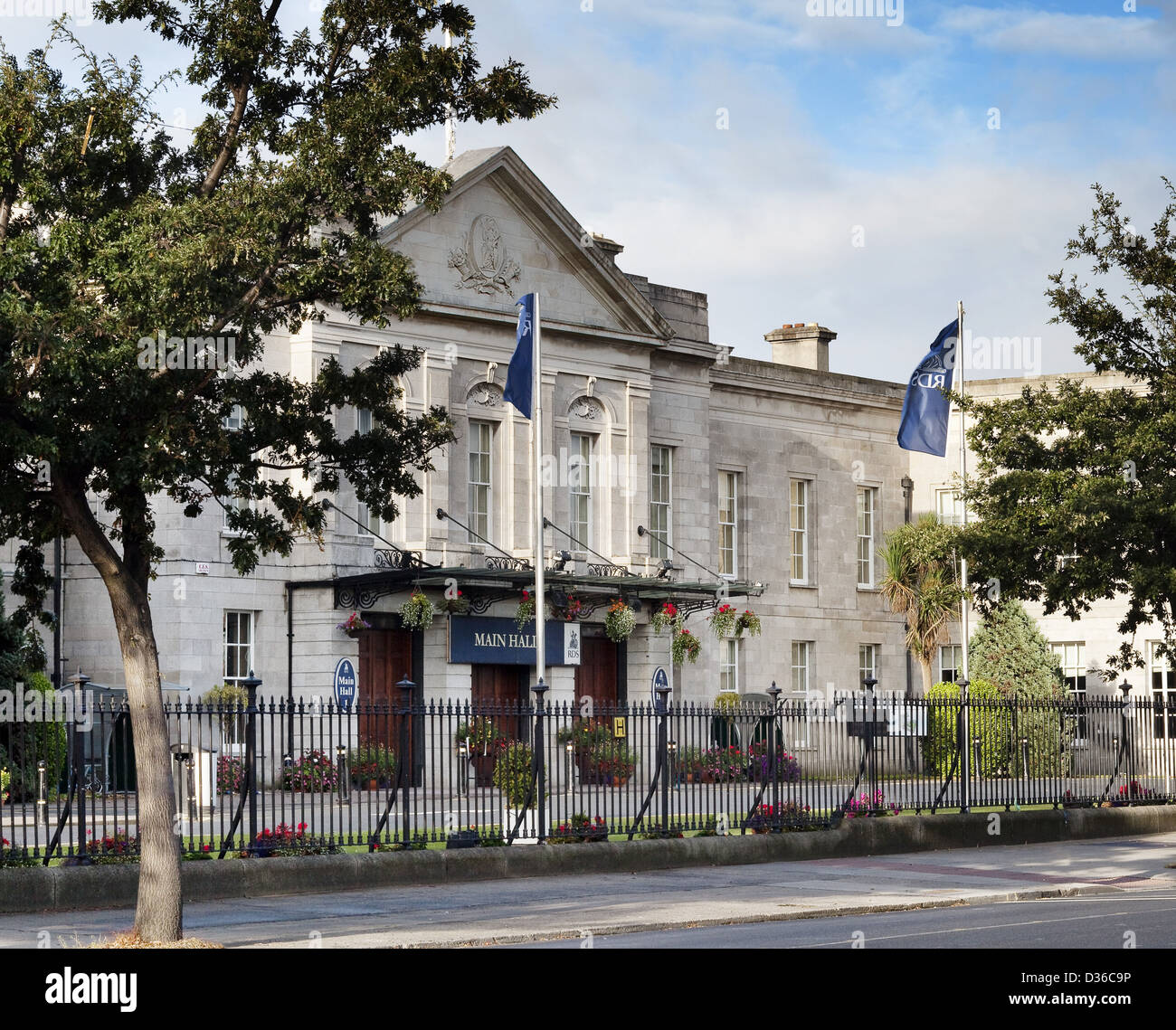 Time of day dusk hi-res stock photography and images - Alamy