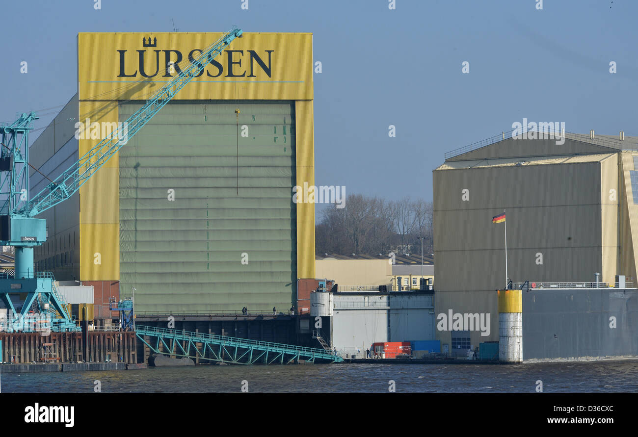 A roofed dock of the Luerssen shipyard is pictured in Lemwerder ...