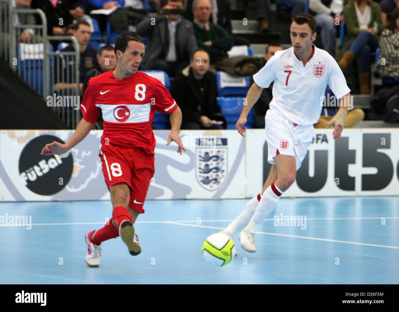 08.02.2013. Barking,England.Cuma Aziz Saglam of Turkey and Nick Colley ...