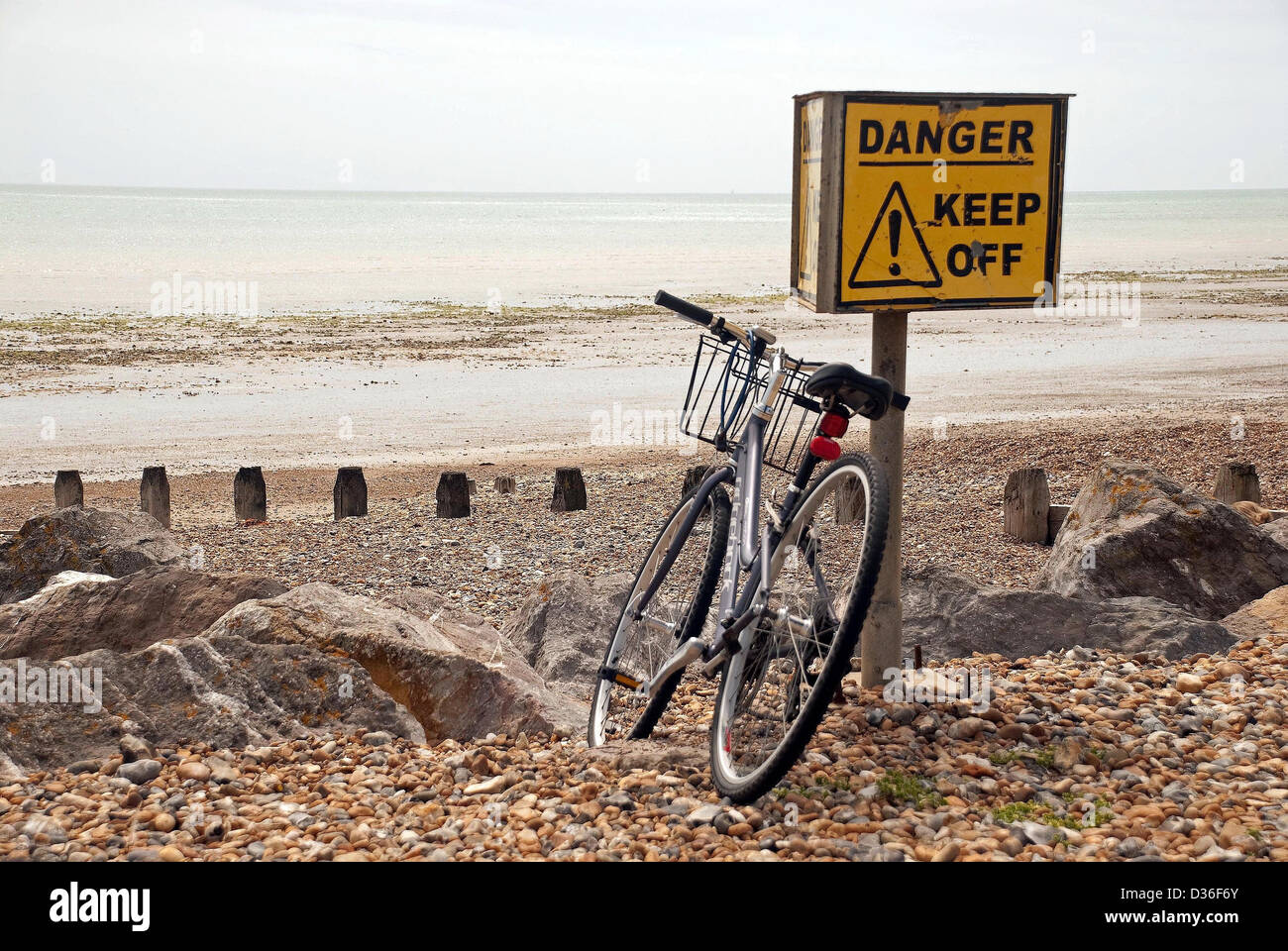 Funny cycle hi-res stock photography and images - Alamy