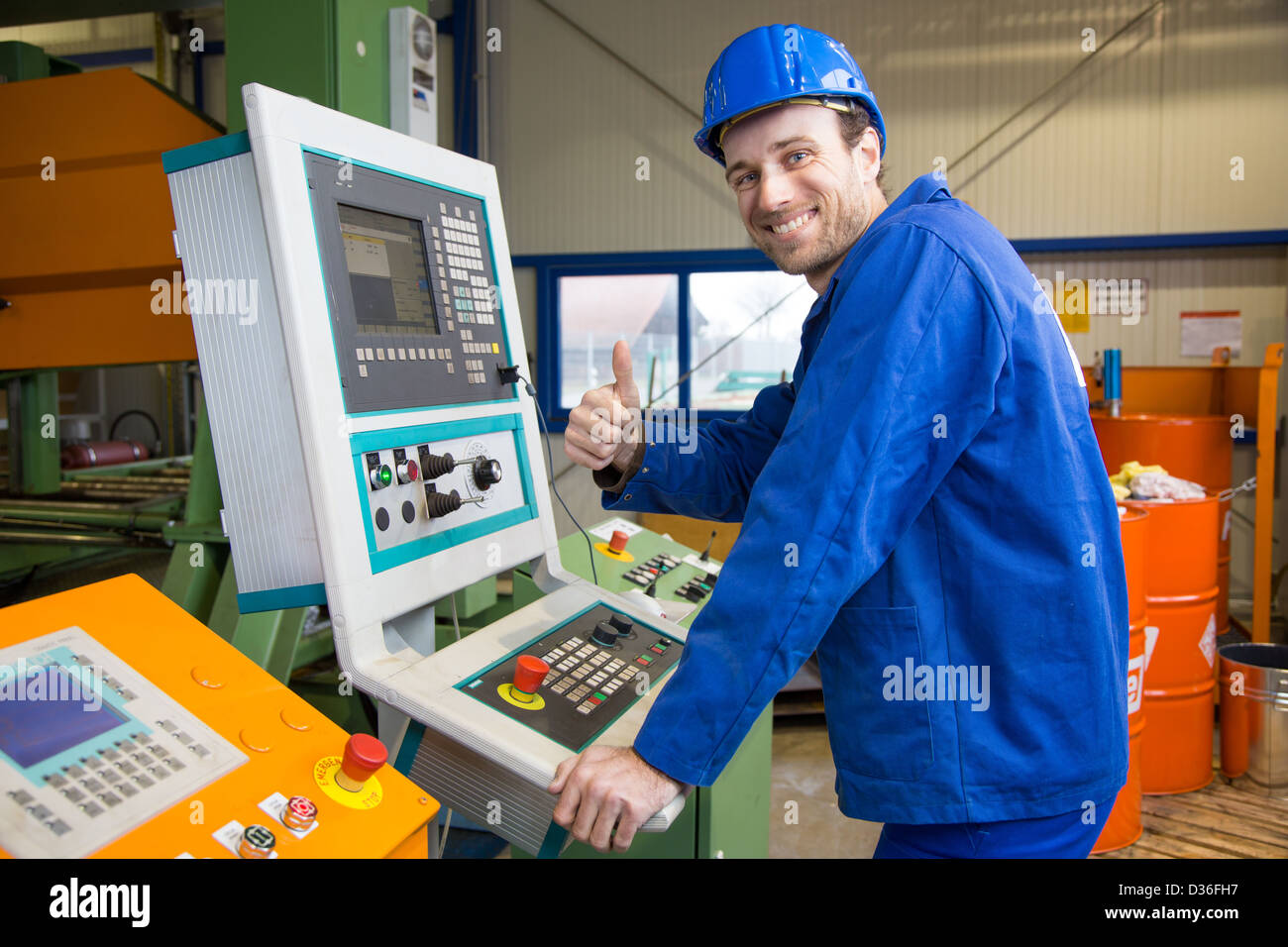 Large factory construction hi-res stock photography and images - Alamy