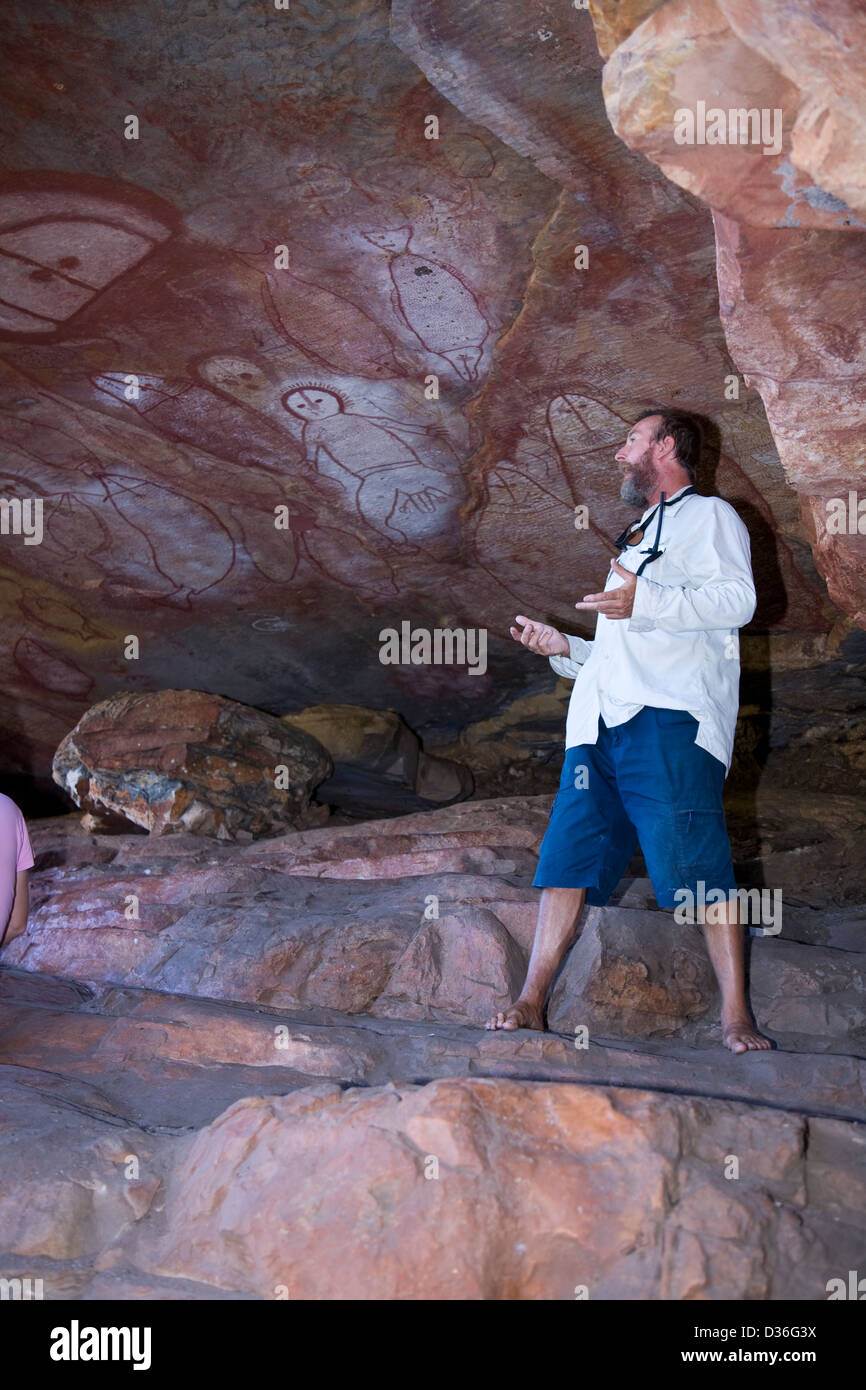 Harry Christiansen describes Aboriginal rock art, Raft Point, Collier ...