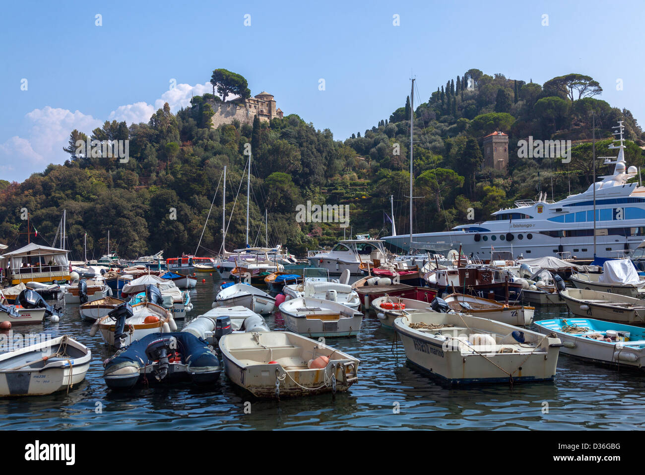 Portofino shop front hi-res stock photography and images - Alamy
