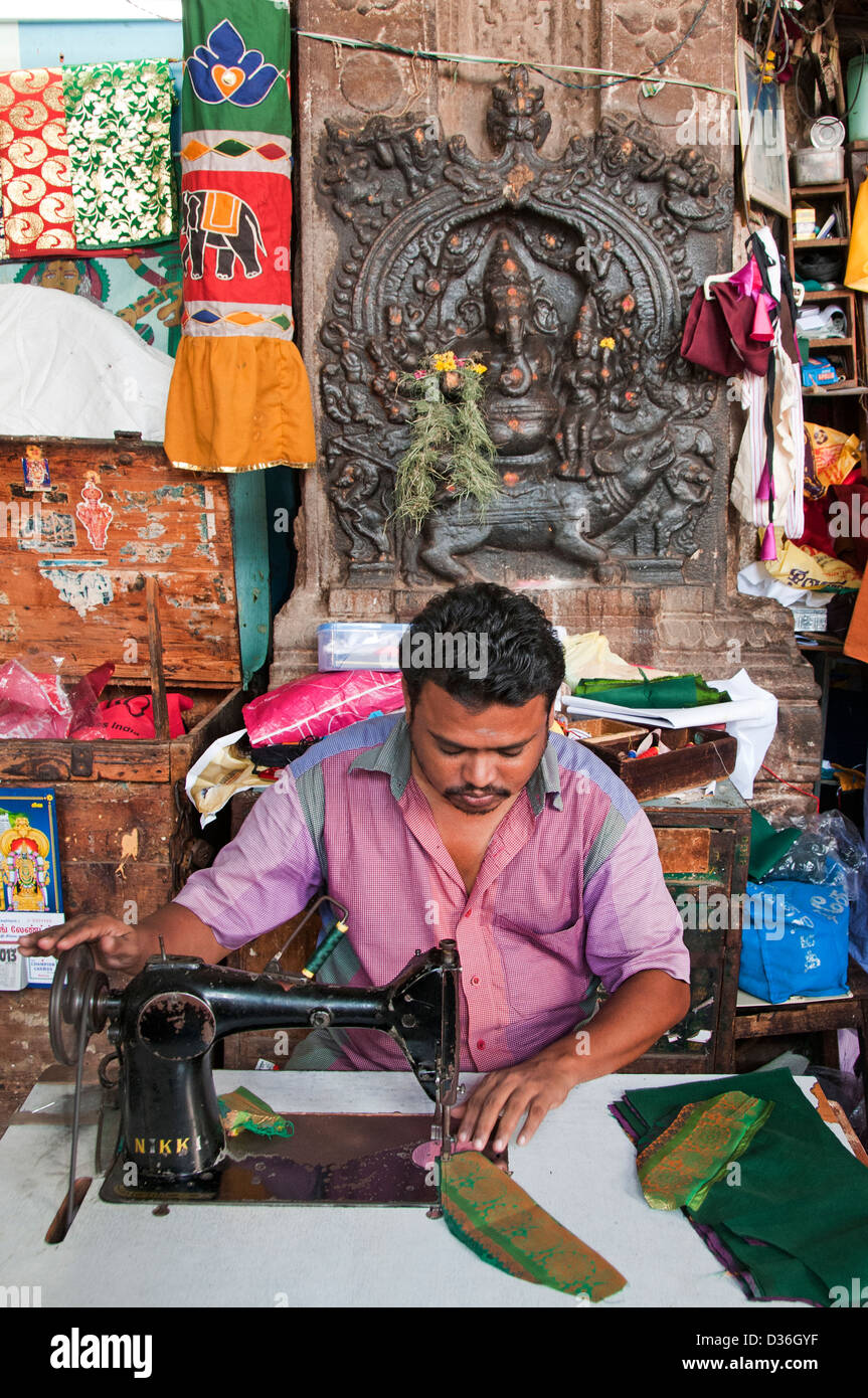 Indian Tailor Shop Stock Photos & Indian Tailor Shop Stock Images - Alamy