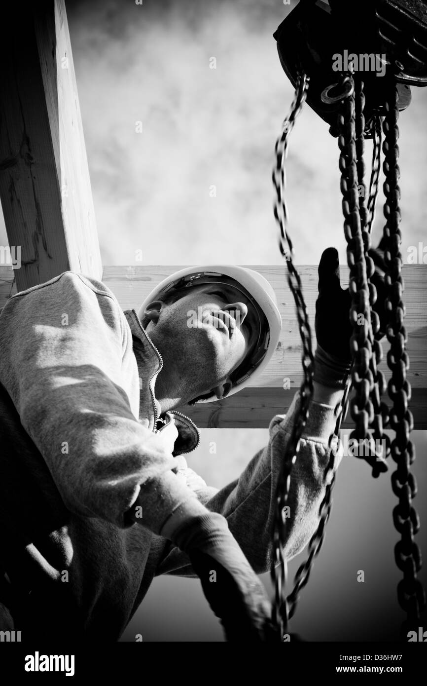 Worker housing construction site Black and White Stock Photos & Images ...