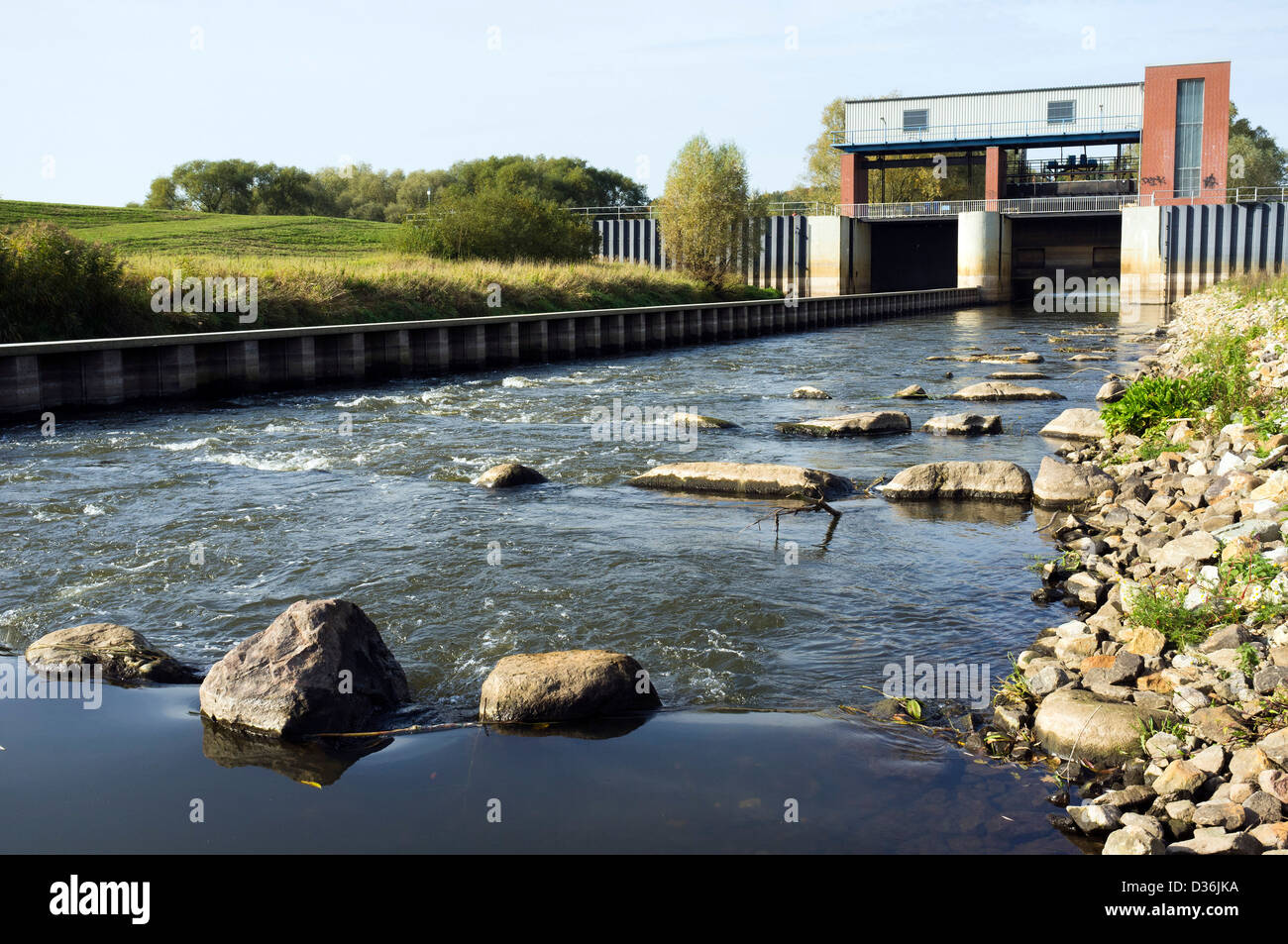 Weir ladder hi-res stock photography and images - Alamy