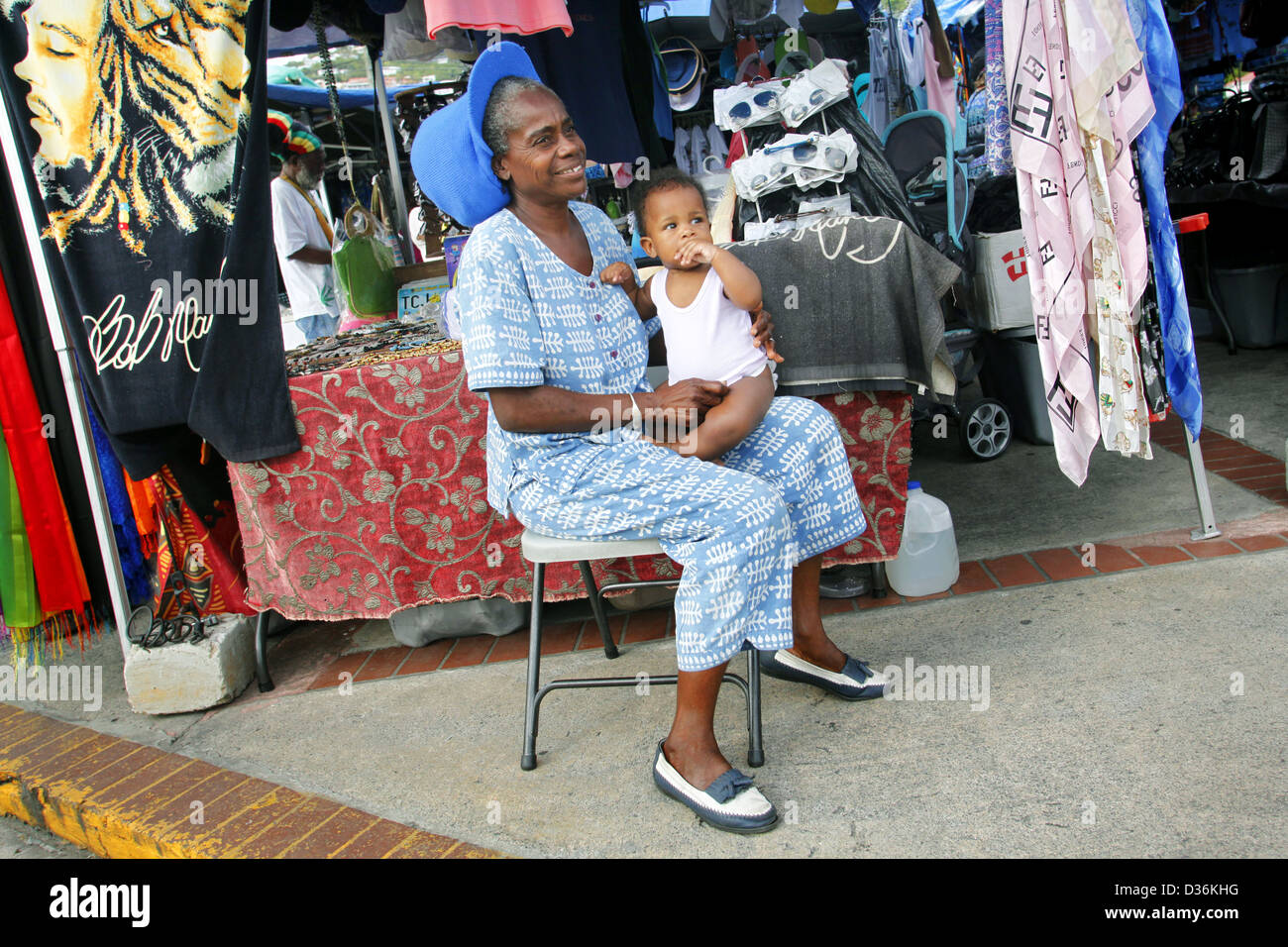 Rasta rastafarian family people hi-res stock photography and images - Alamy