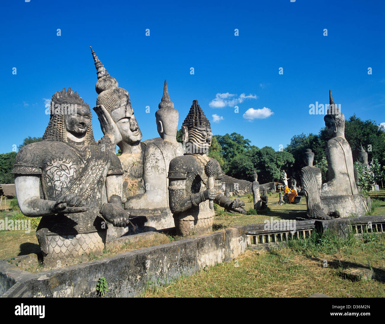 Wat xieng khuan xieng khuan hi-res stock photography and images - Alamy