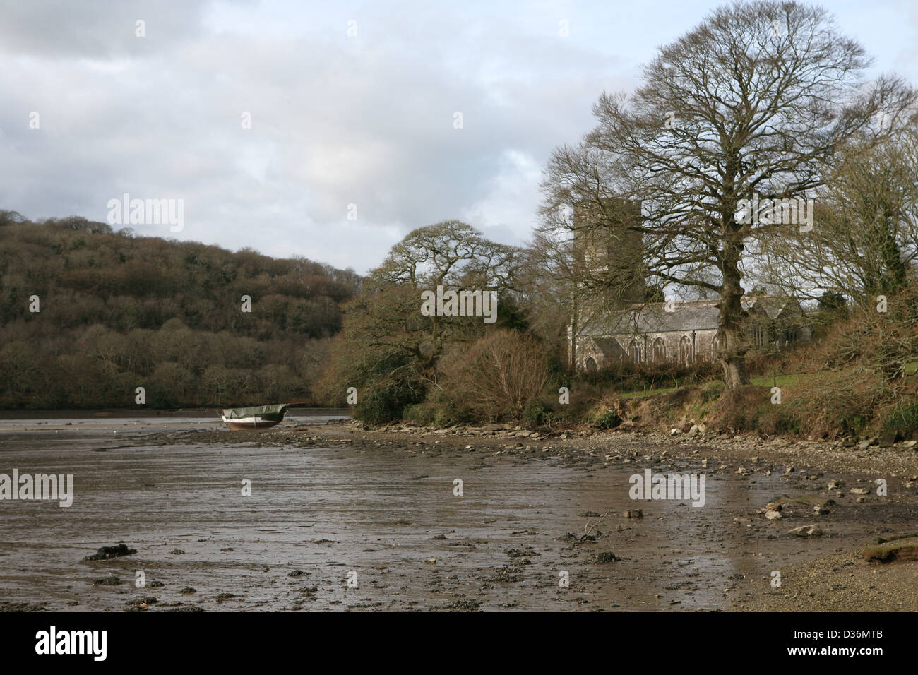 St winnow church hi-res stock photography and images - Alamy
