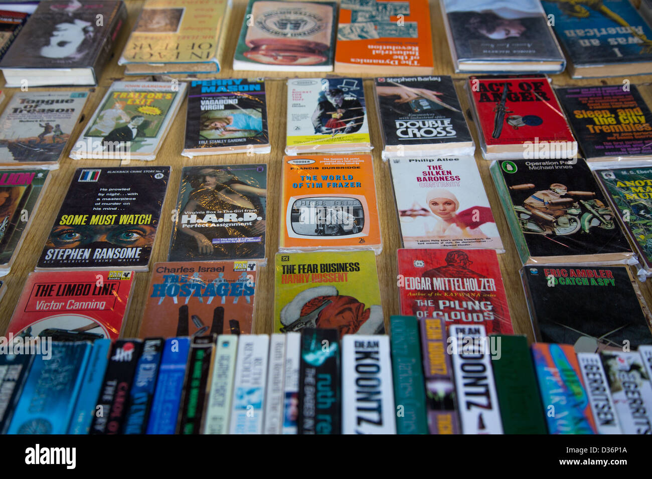 Second Hand Book Market, Southbank, London Stock Photo - Alamy