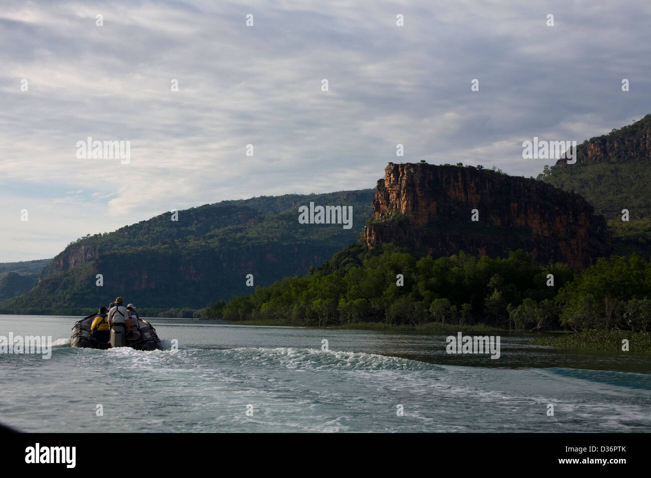 Nature passenger hi-res stock photography and images - Alamy