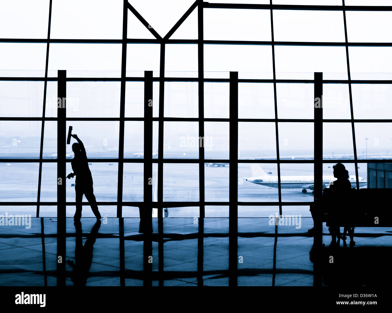 Cleaning service airport hi-res stock photography and images - Alamy