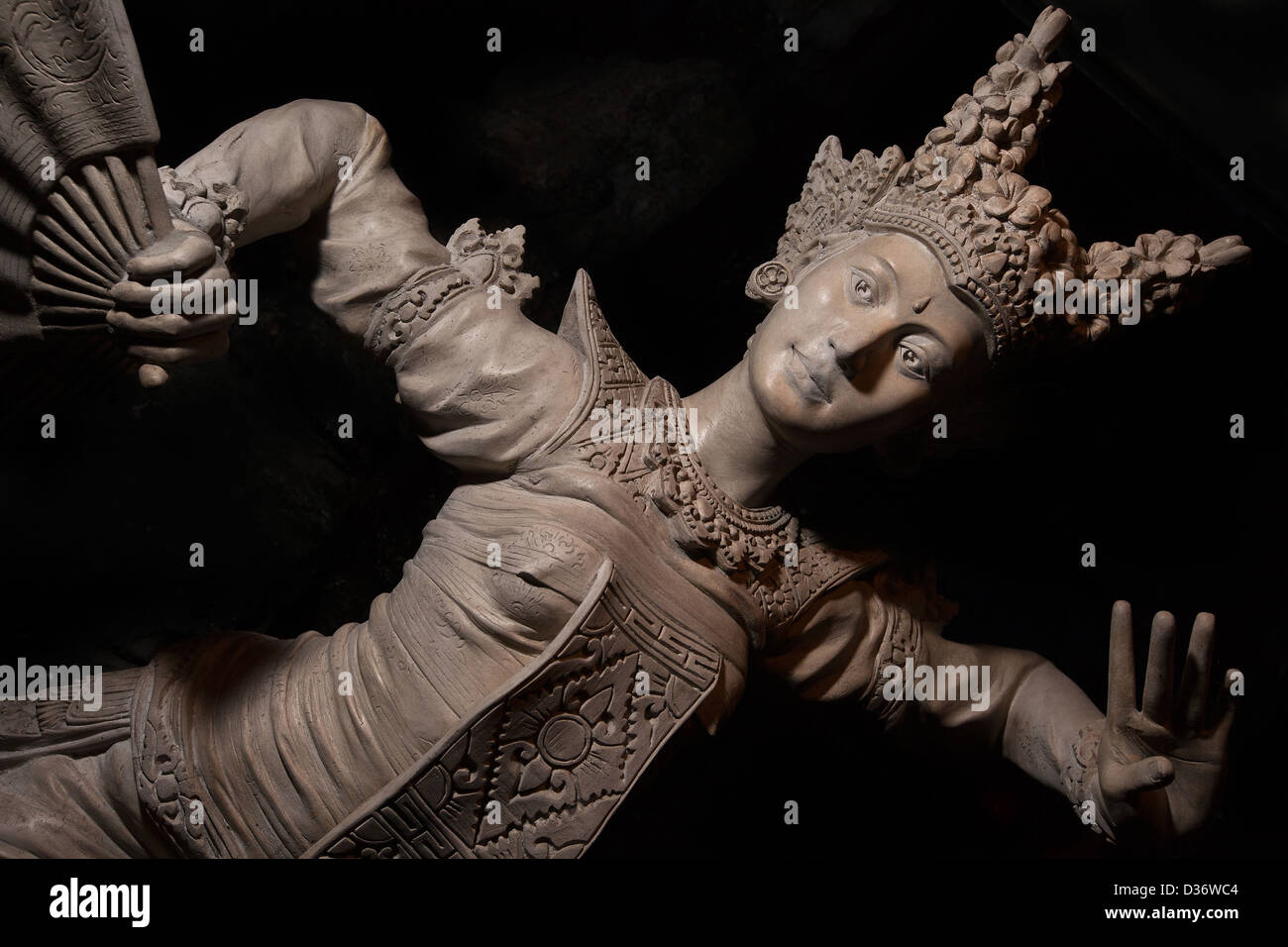 Thailand culture of dancing / dancers sculpture in gardens / park Stock ...