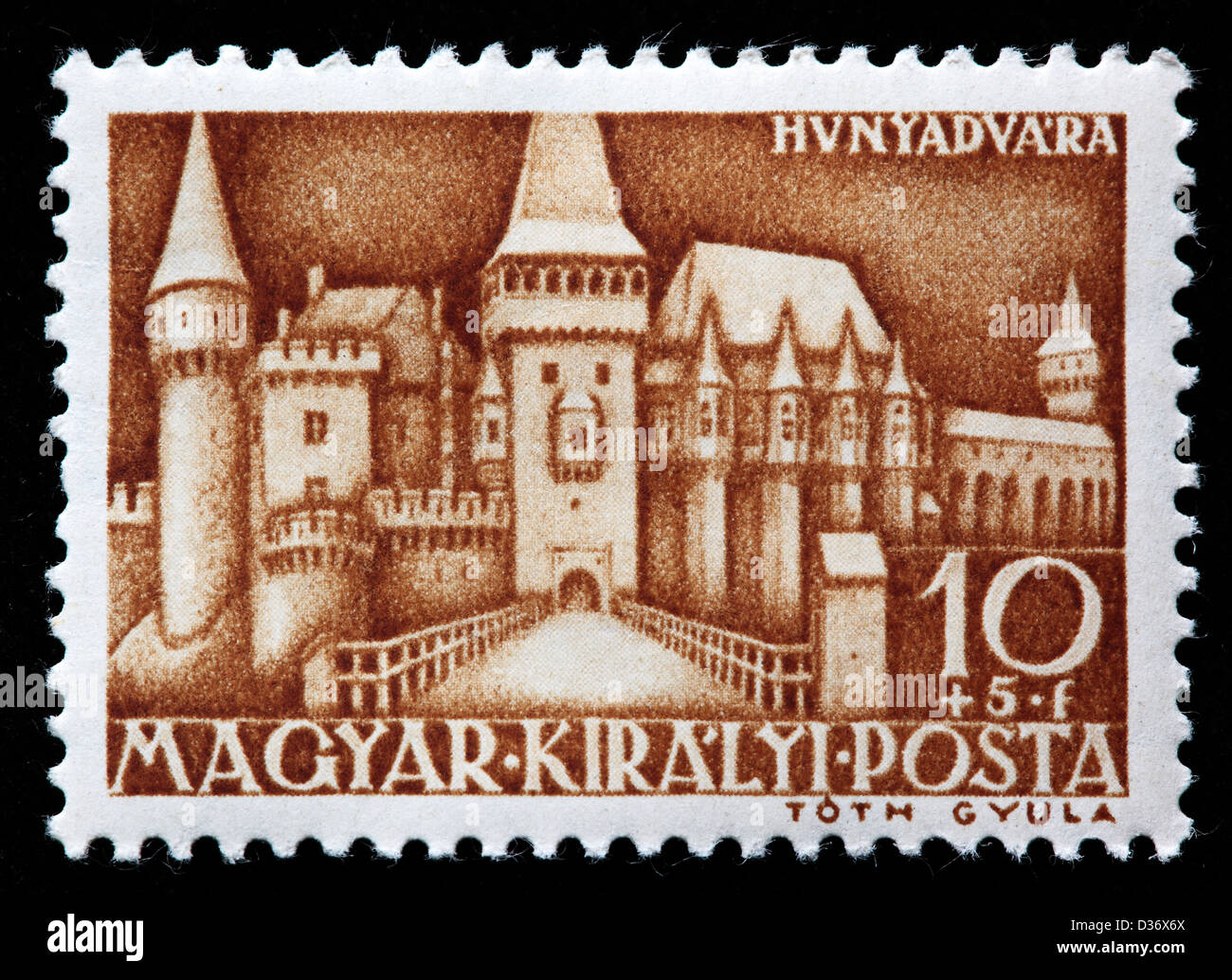Hunyad Castle, postage stamp, Hungary, 1940 Stock Photo - Alamy