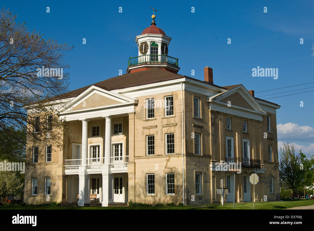 Steeple building utopia colony hi-res stock photography and images - Alamy