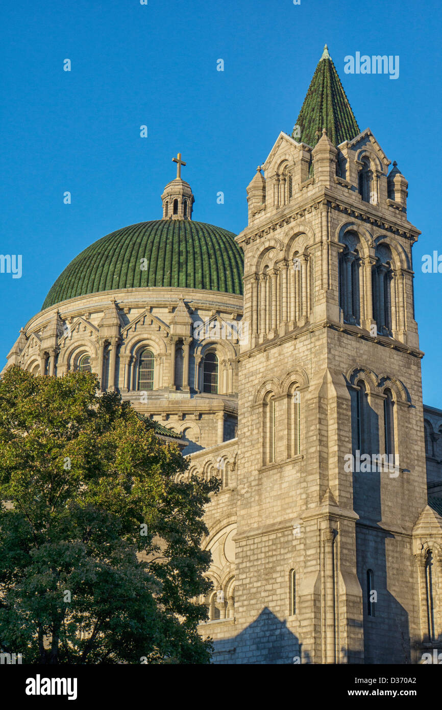Cathedral basilica of saint louis High Resolution Stock Photography and ...