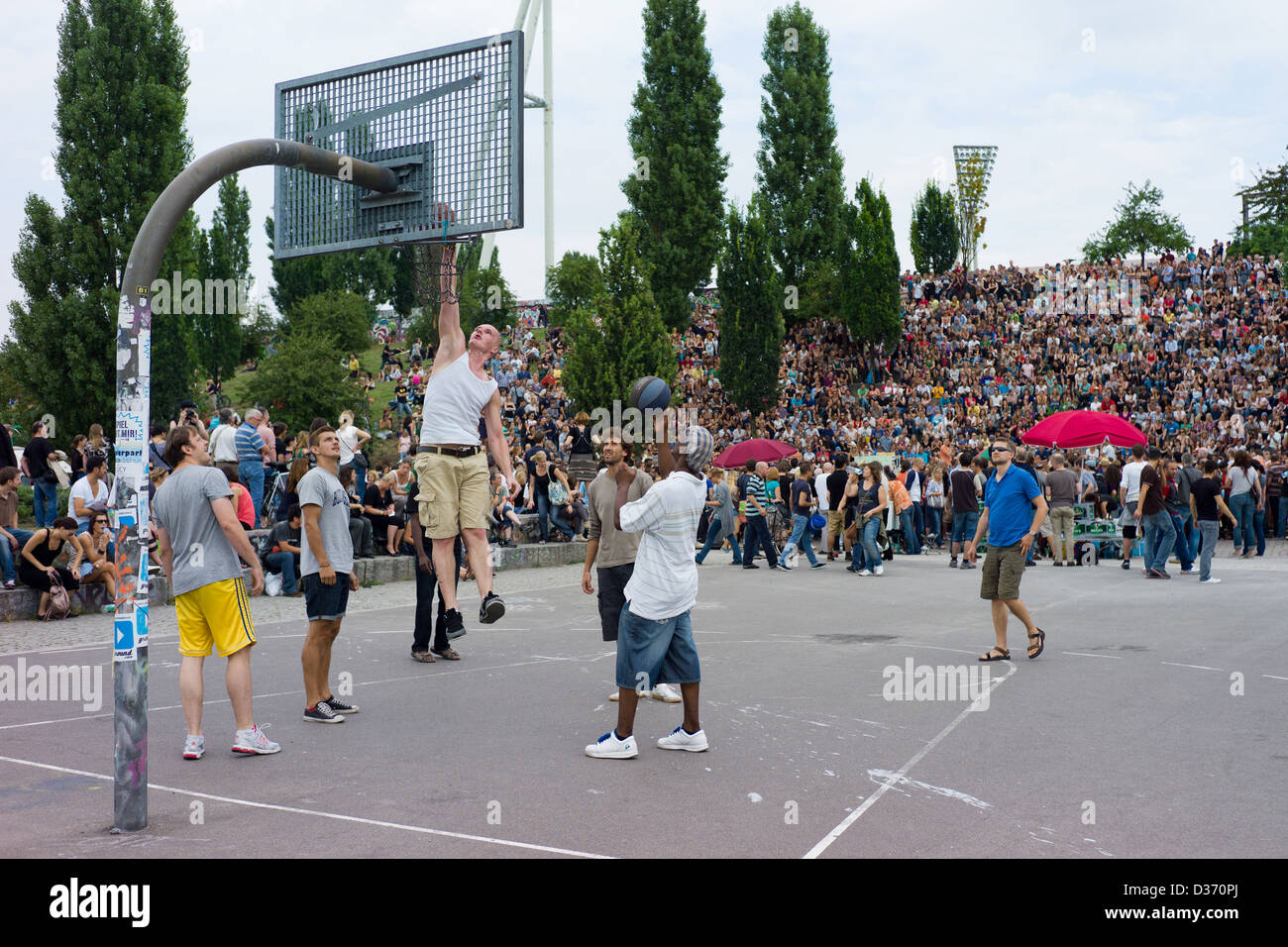 German basketball hi-res stock photography and images - Alamy