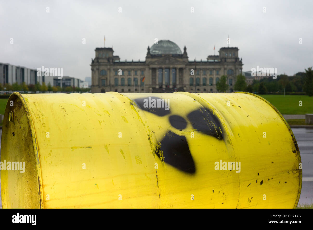 Berlin, Germany, anti-nuclear demonstration with Atommuellfaessern ...