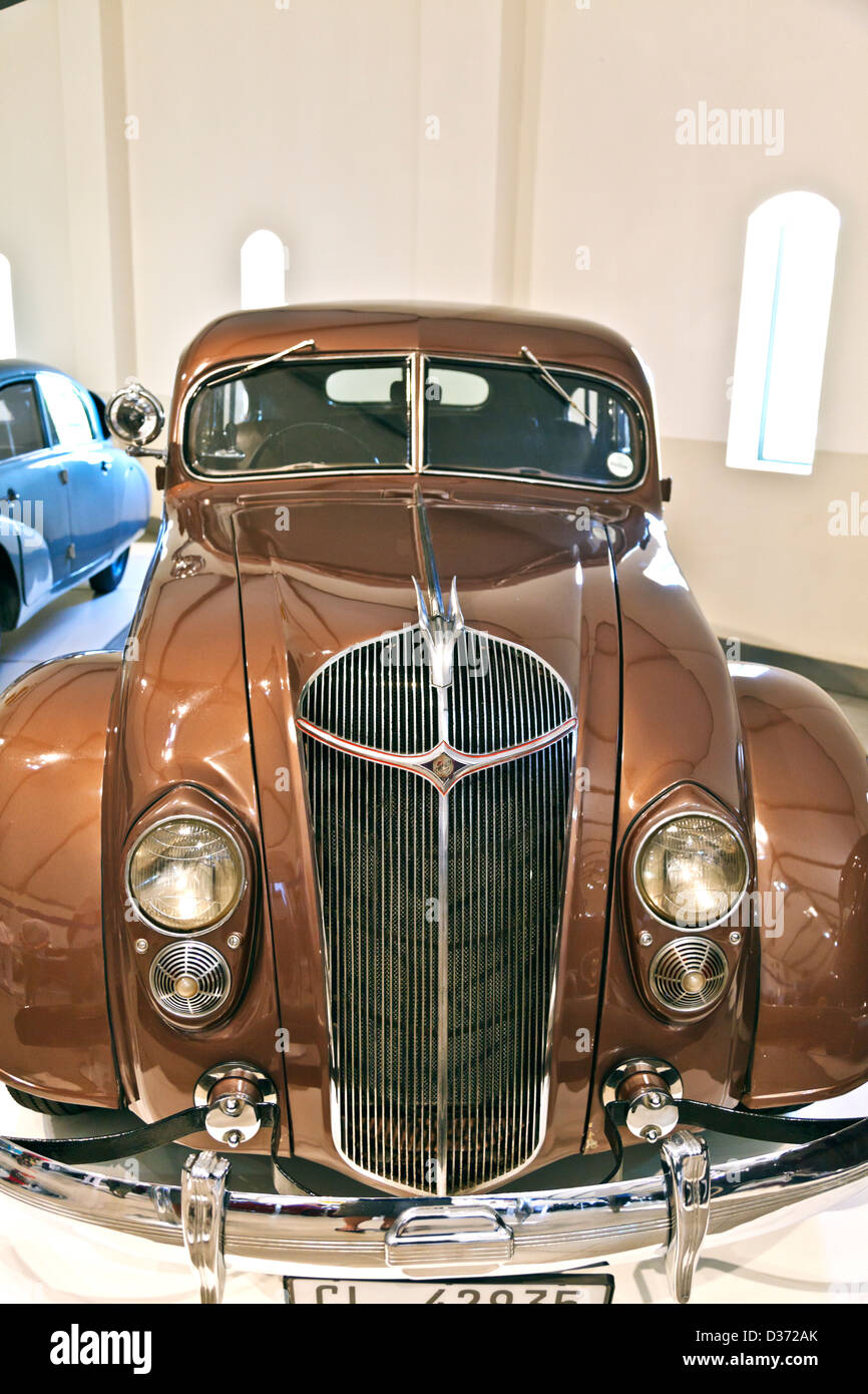 A collection of classic cars Chrysler Stock Photo - Alamy