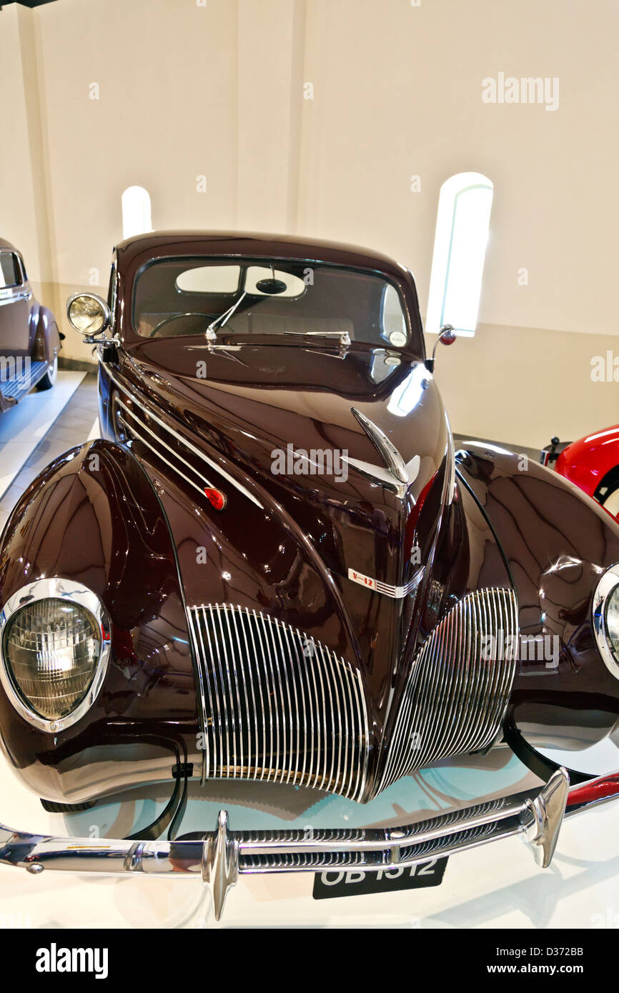 A collection of classic cars Stock Photo - Alamy