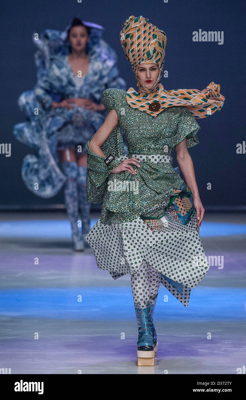A model showcases designs on the runway by Lin Po Chun's Time Capsule ...