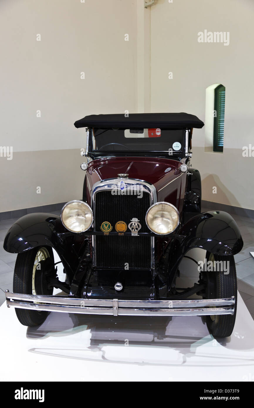 A collection of classic cars Chevrolet Stock Photo - Alamy