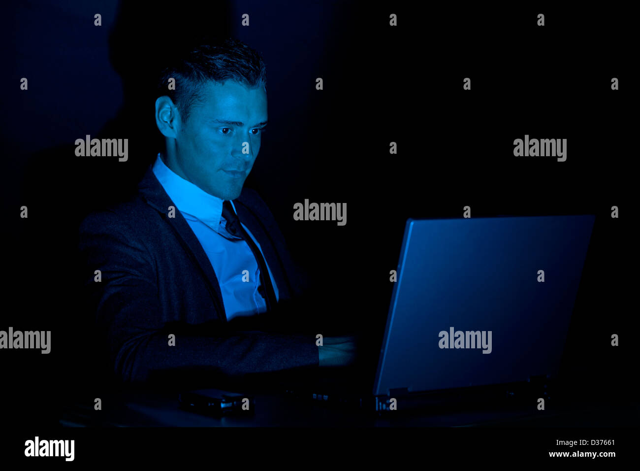 Computer in the dark hi-res stock photography and images - Alamy