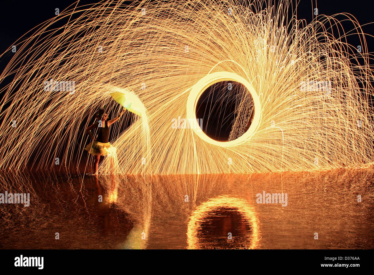 Sparks Fly Stock Photos & Sparks Fly Stock Images - Alamy